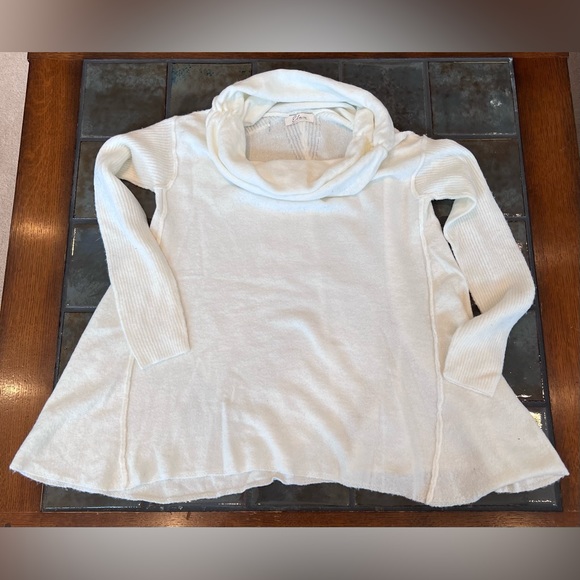 Elan | Sweaters | Elan Oversized Ivory Cowl Sweater L | Poshmark
